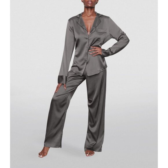 SKIMS | Intimates & Sleepwear | Skims Silk Pajama Set Button Front Top ...